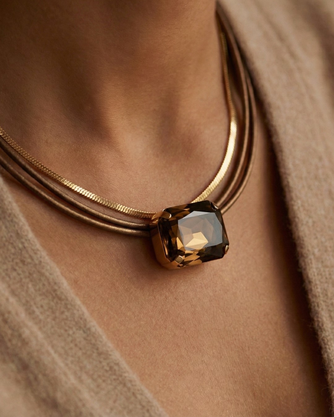 The Gem Choker Necklace – Coravanajewelry